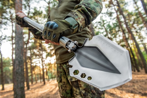 Top Rated 9 Best Tactical Shovels - Reviews And Buyer's Guide
